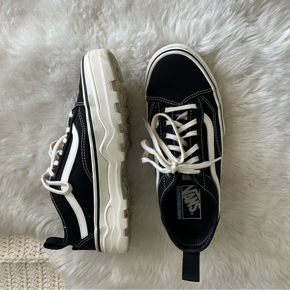 Vans | Shoes | Vans Sentry Old Skool Wc Classic Canvas Chunky Sneakers ...